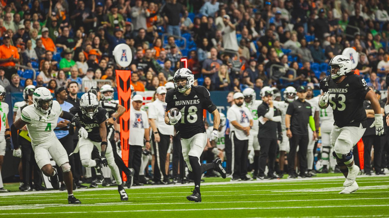 David Amador has career day for UTSA - Our Esquina